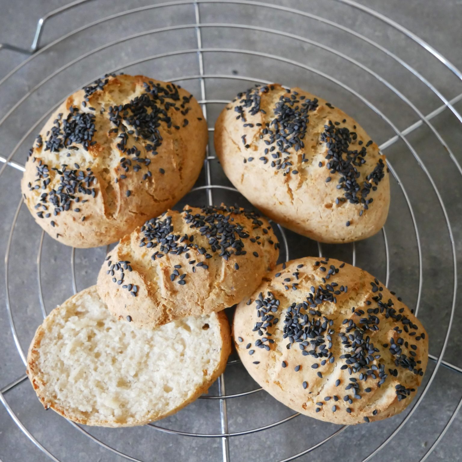 Petit pain express à la farine de riz (sans gluten) - saveurhealthy